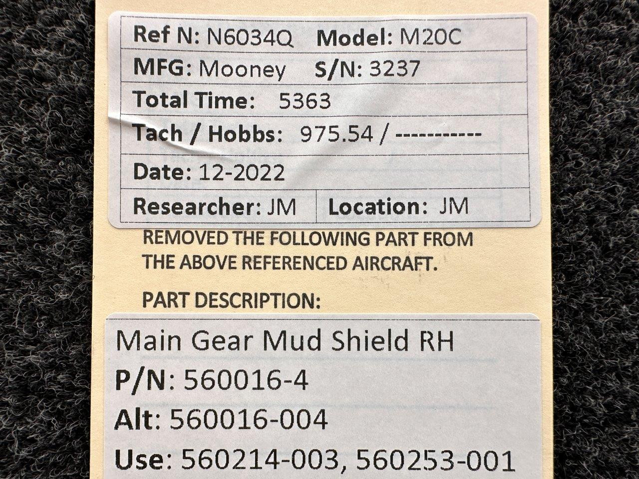 560016-4 (ALT: 560016-004) Mooney M20C Main Gear Mud Shield RH