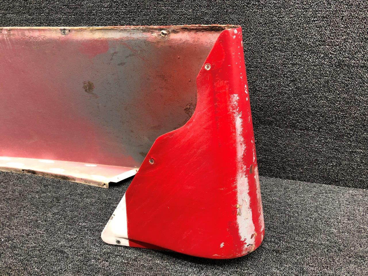 1620076-18 Cessna A188B Lower Wing Strut Fairing Assembly RH (Colored)