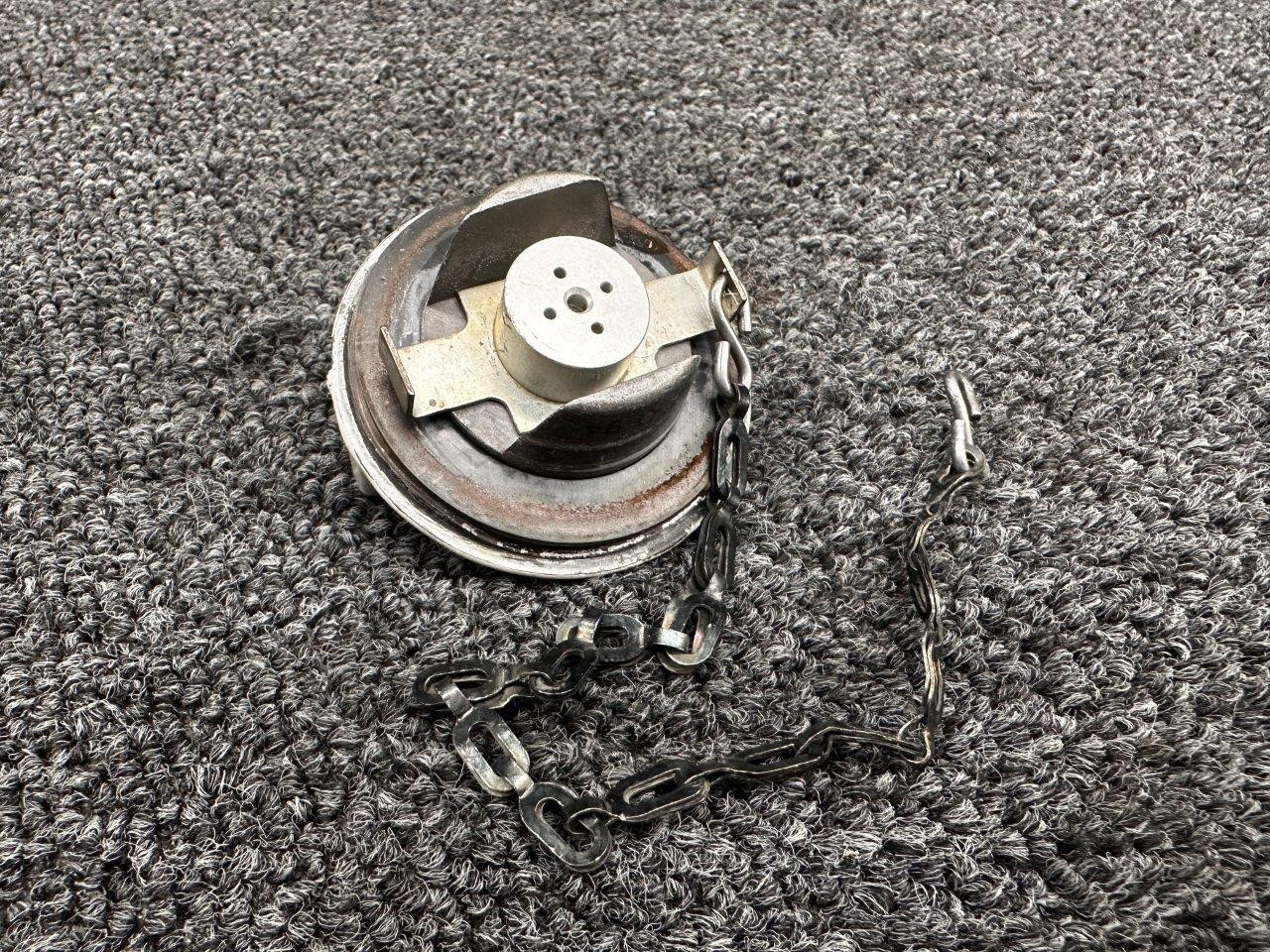 C156001-0106 (Use: C156001-0110) Cessna A188B Fuel Cap Assy with Chain