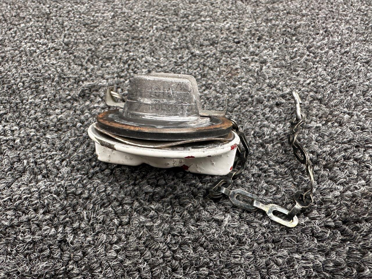 C156001-0106 (Use: C156001-0110) Cessna A188B Fuel Cap Assy with Chain