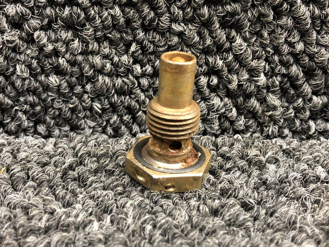 SA82 (Alt: S2020-1) Saf-Air Fuel Tank Drain Valve | BAS Airplane Parts