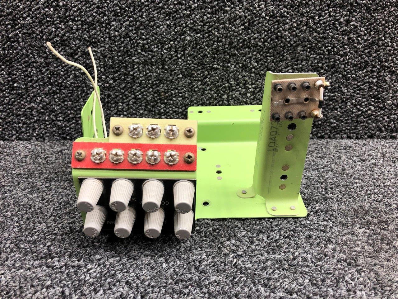 89803-007 and 89823-004 Piper PA46-350P Fuse Breaker Panel Assembly has ...