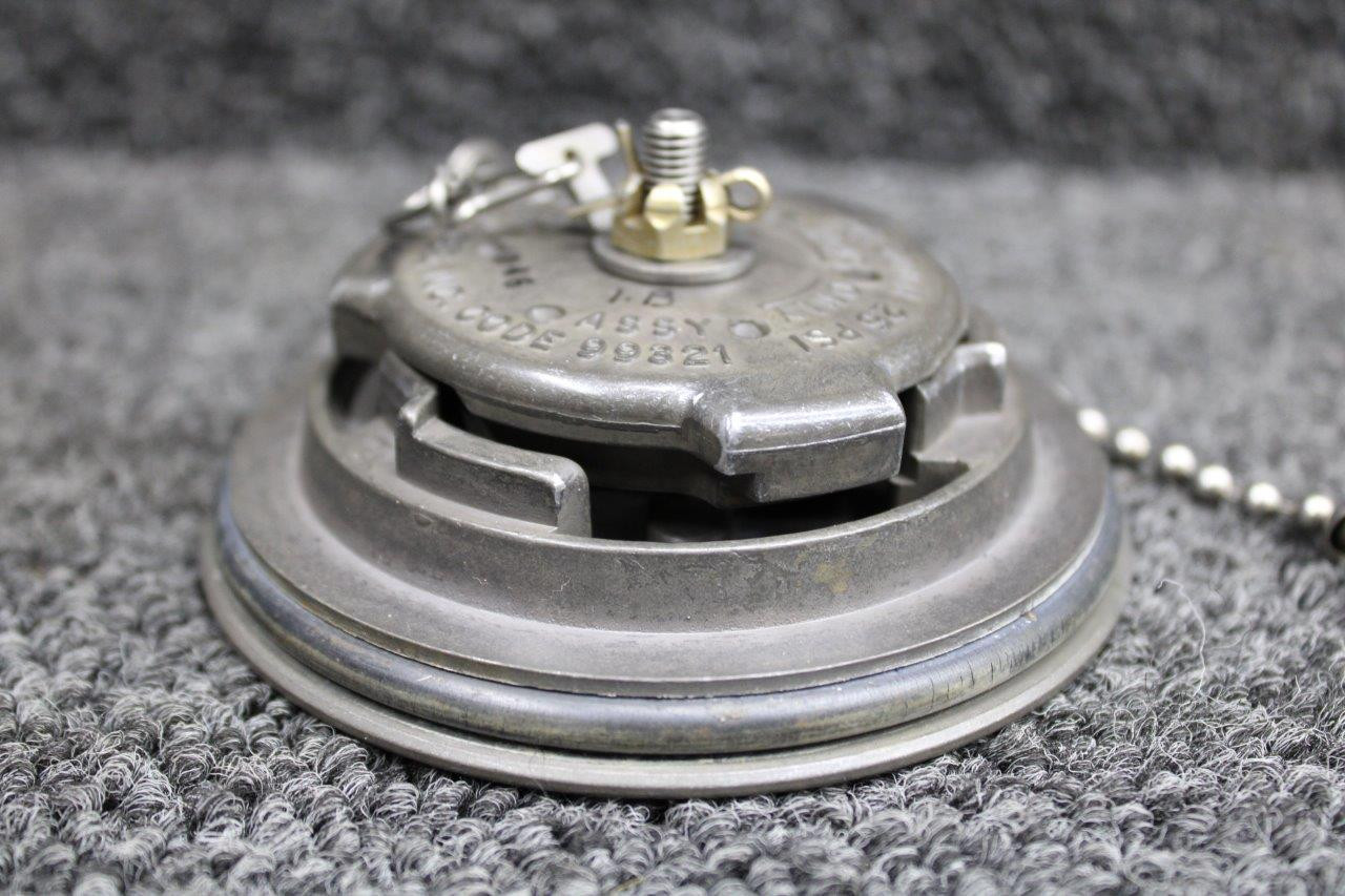 531-046 (Use PN: 36-380095-1) Shaw Aero Fuel Cap Assembly with Chain ...