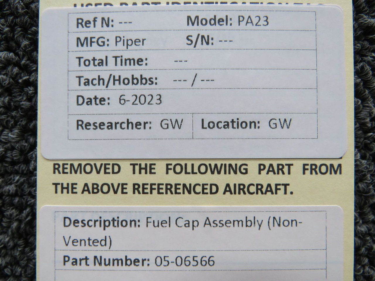 05-06466 Piper PA23 Fuel Cap Assembly- Non-Vented