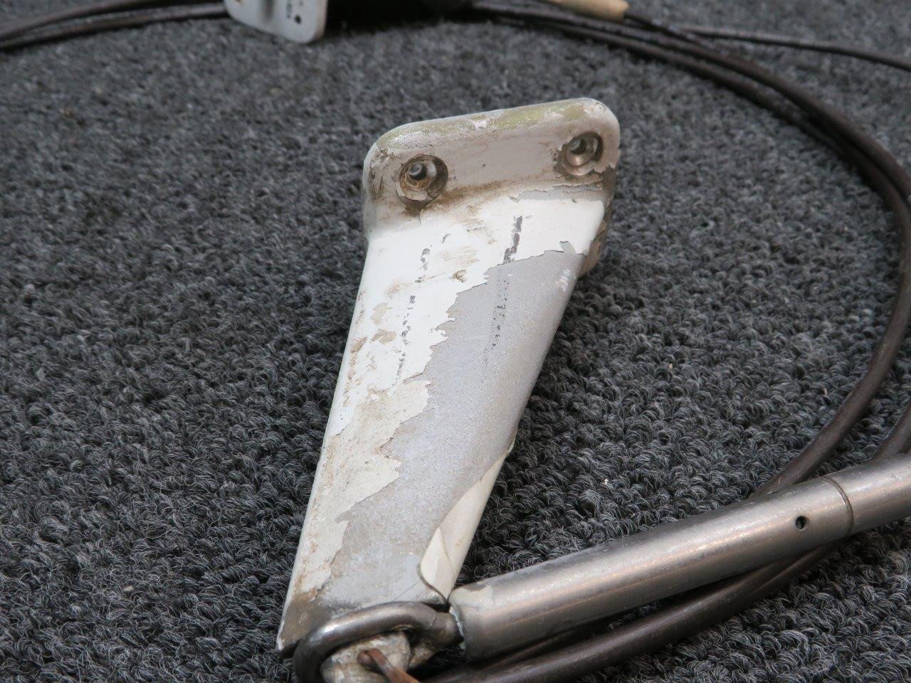 35ARM300-82A Textron Core 5 Inch Mast Antenna Assembly