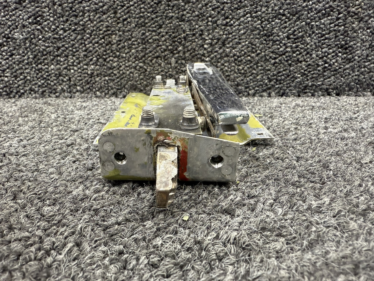 1717039-2 Cessna 177 RH Cabin Door Latch Assembly