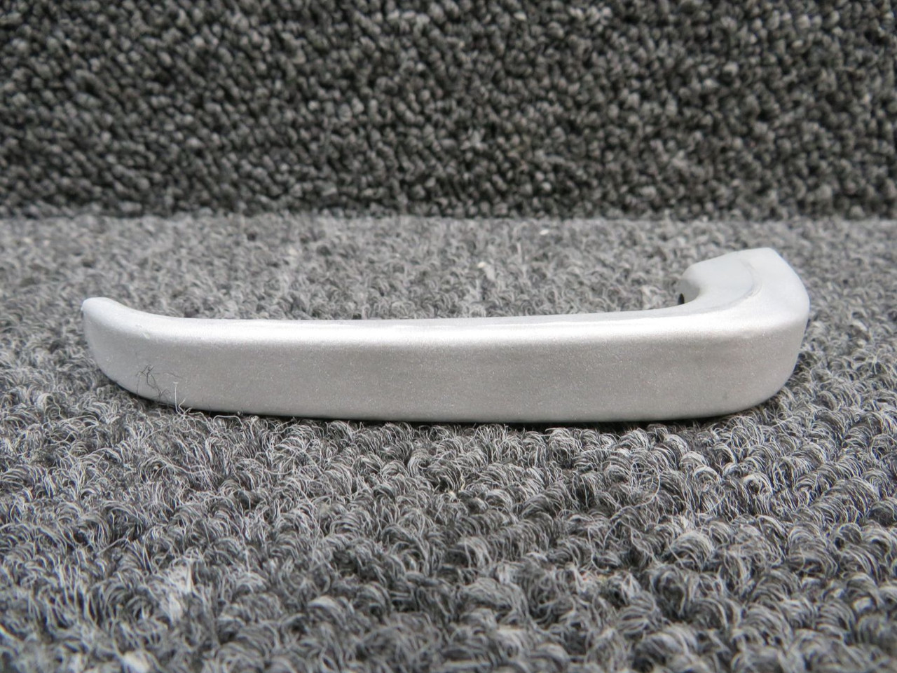 0413196-3 Cessna T188C Aircraft Cabin Door Handle