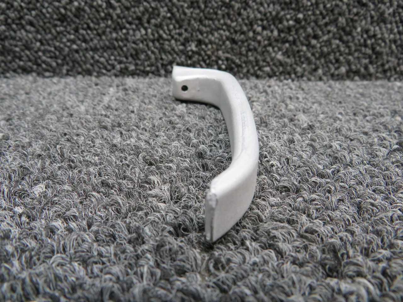 0413196-3 Cessna T188C Aircraft Cabin Door Handle