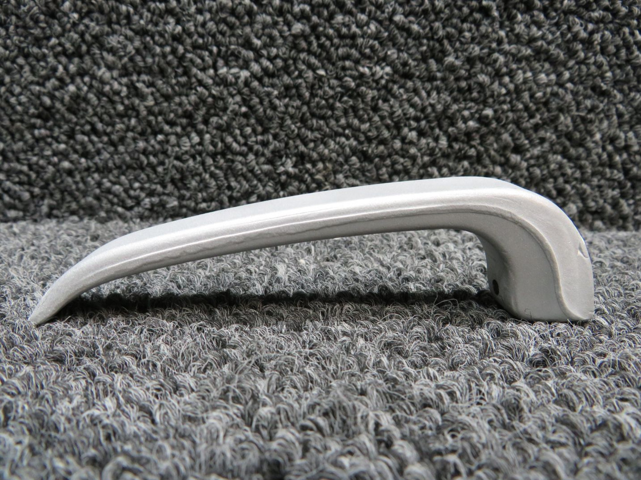 0413196-3 Cessna T188C Aircraft Cabin Door Handle
