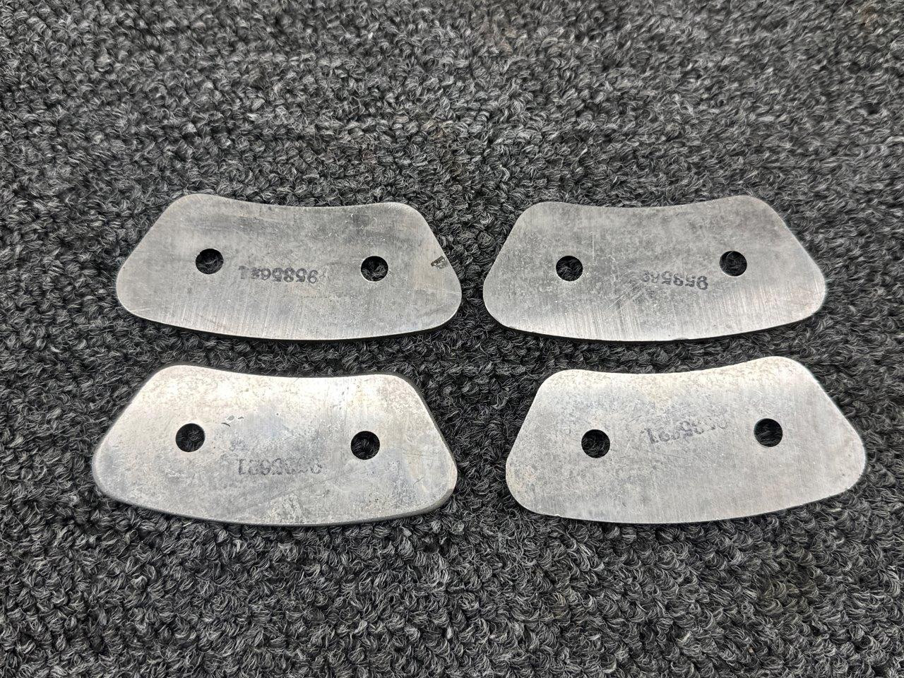 9535621 Goodyear Brake Wear Pad Set of 4 (New Old Stock)
