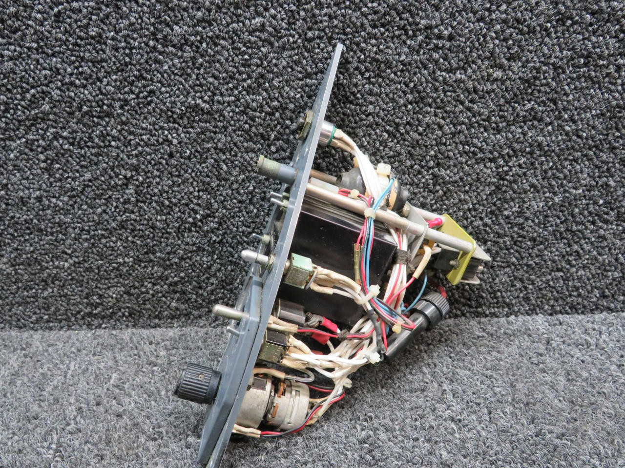 2508801-055-506 LearJet Cabin Climate Control Switch Panel For Sale