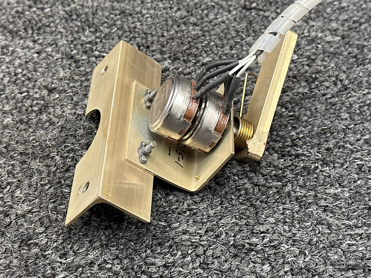 JD1N200P103UA Clarostat Flap Potentiometer Assembly For Sale