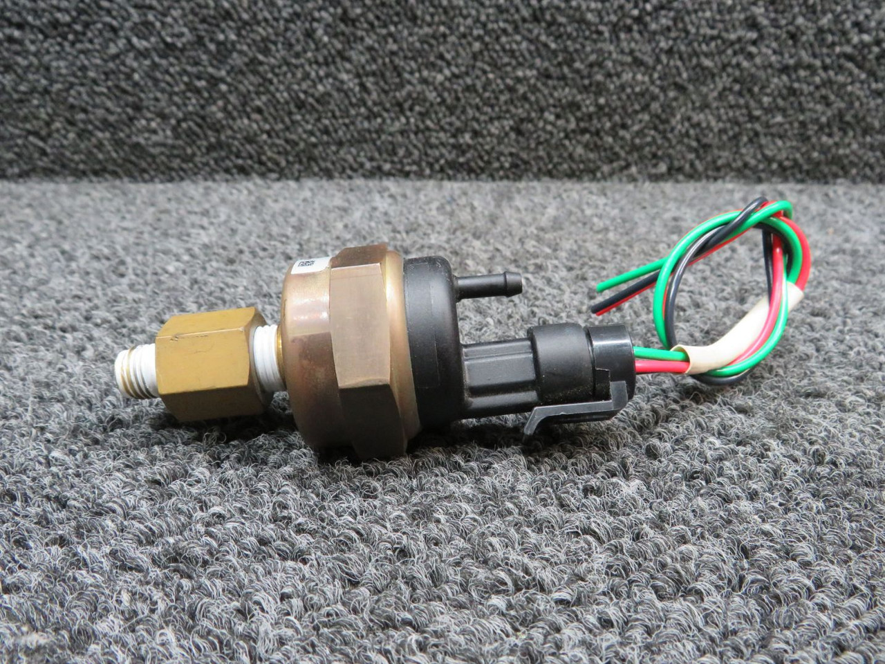 P356-5000 Bell 206B Low Pressure Differential Sensor (24 Volts)