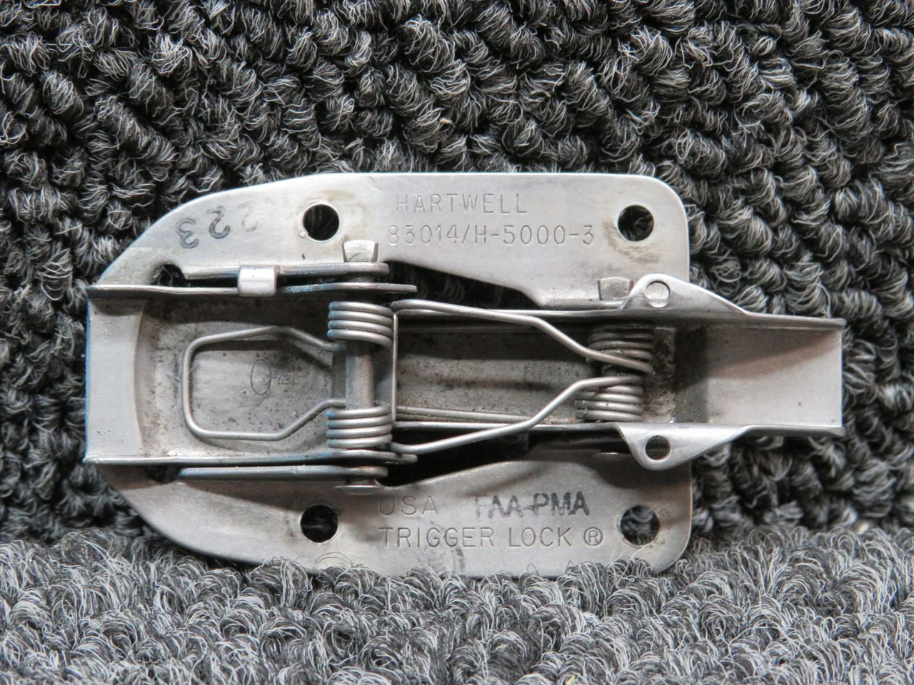 H-5000-3 (Alternate: 83014) Bell 206B Hartwell Engine Cowling Latch ...