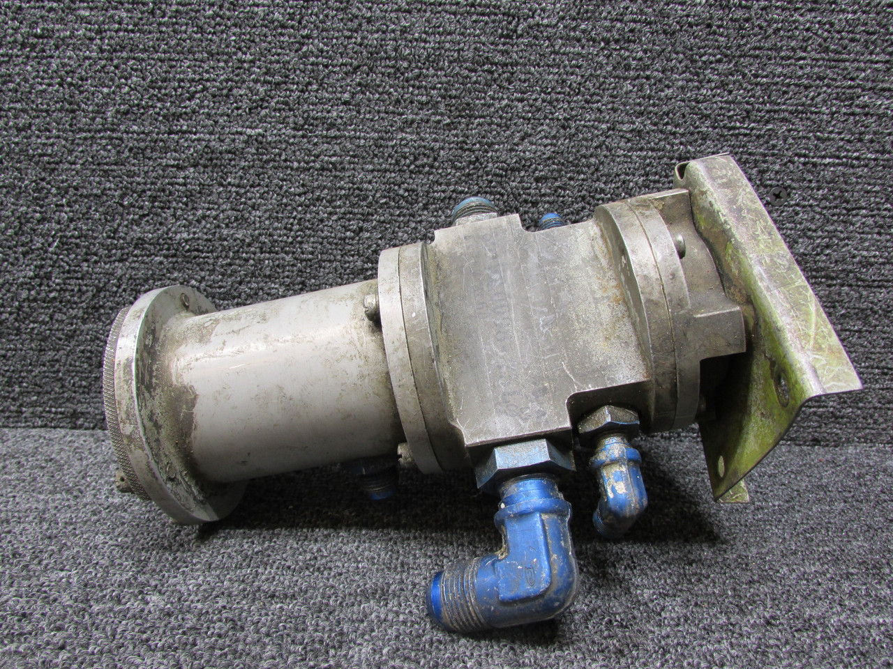 50-920098-75L Aircraft Fuel Valve Strainer Housing Assembly