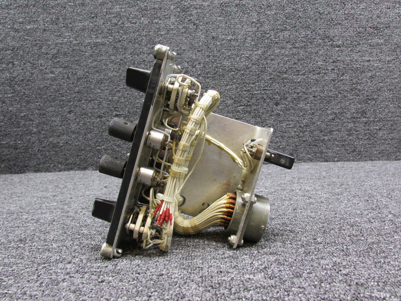 Swearingen SA-26AT Merlin IIB VHF-NAV-ADF Switch Control Unit Assembly