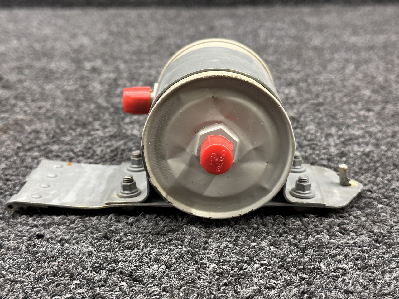 60-580011 and 60-580012-601 Beechcraft B-60 Hydraulic Reservoir with ...