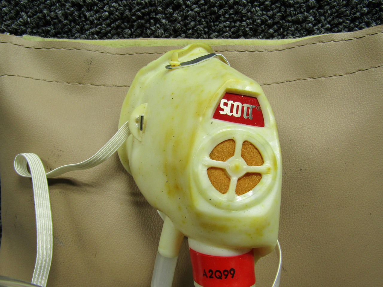 28314-11 Scott Oxygen Mask and Bag