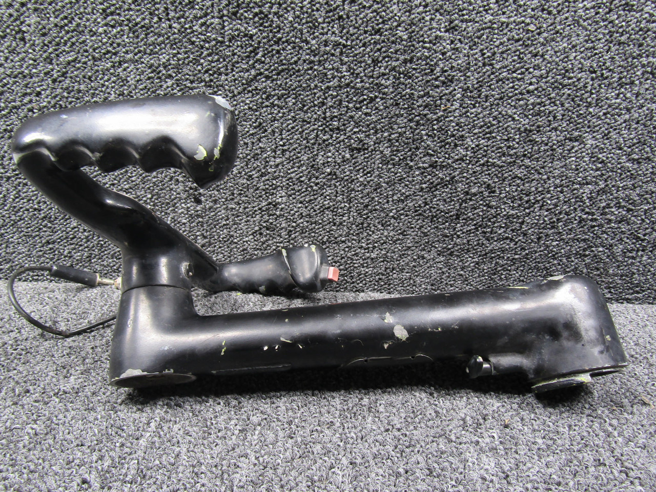 35-524087 Beechcraft BE-1900C Throwover Control Column Assy with Yoke