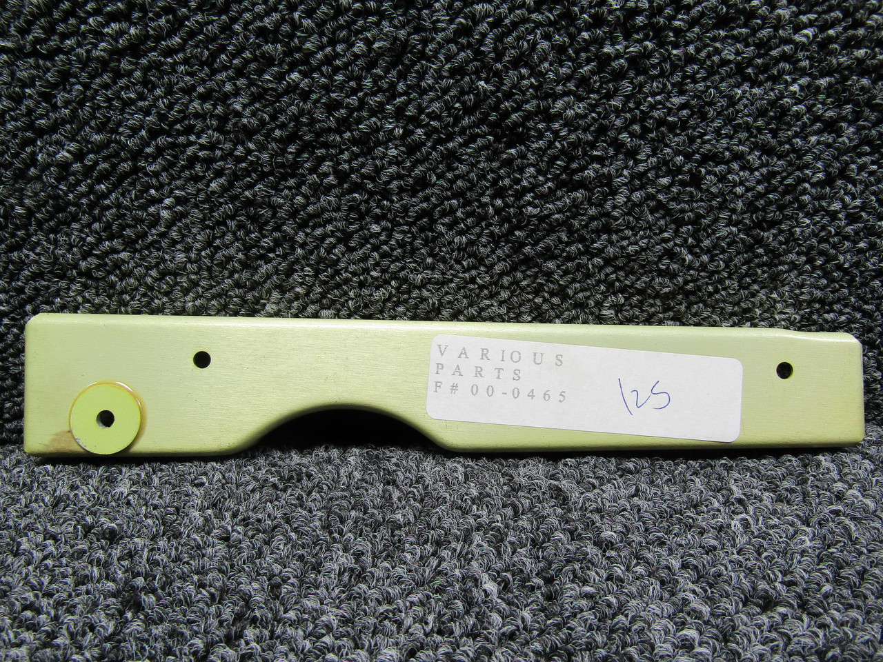 40556-B Piper Parts New Old Stock Bracket Assembly