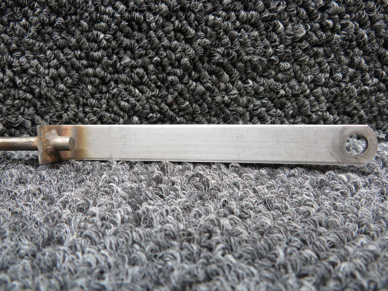 96984-000 PA34-200T Aft Cabin Door Latch Rod Assembly For Sale