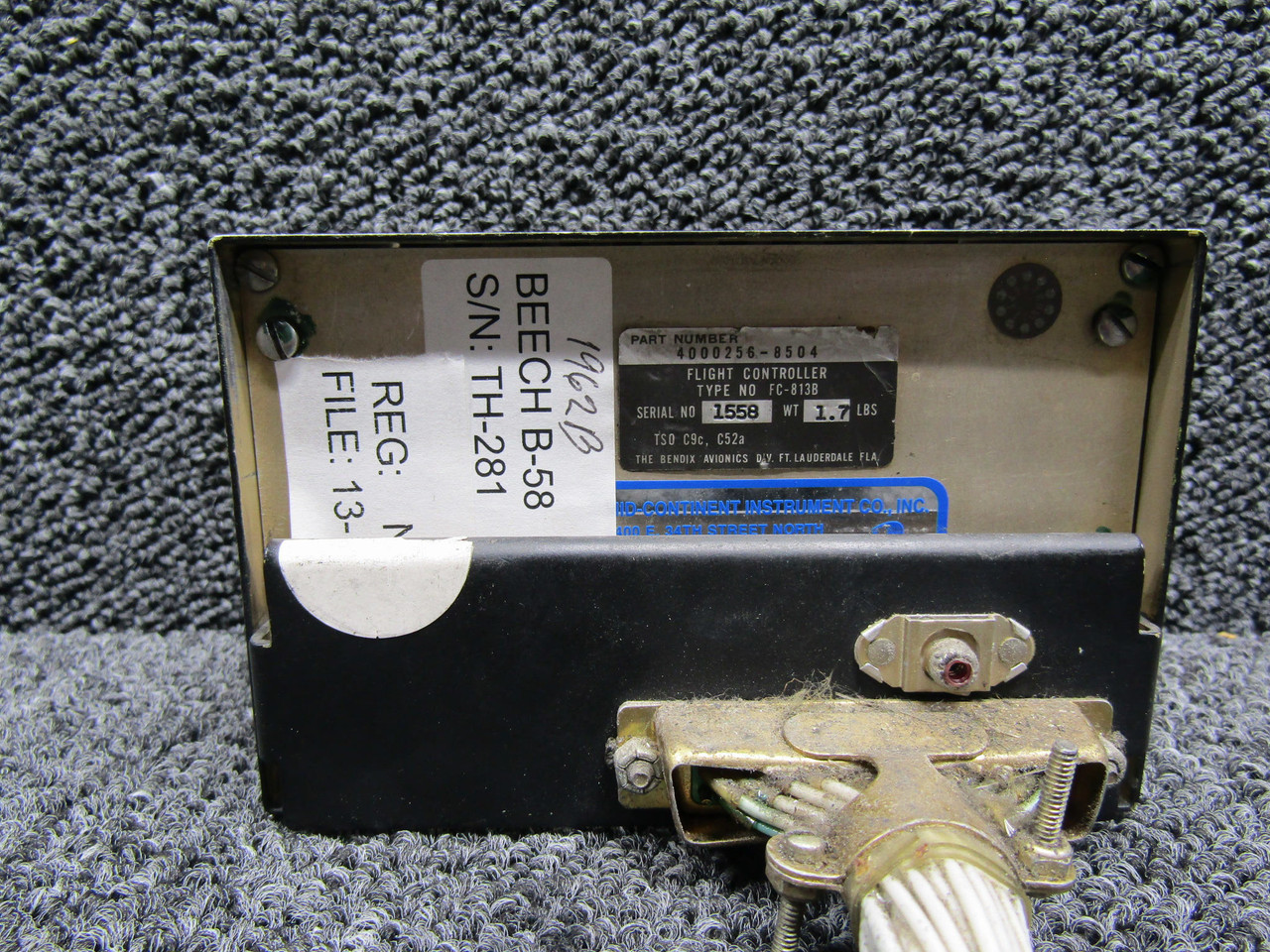 4000256-8504 Bendix Avionics FC-813B Aircraft Flight Control Unit