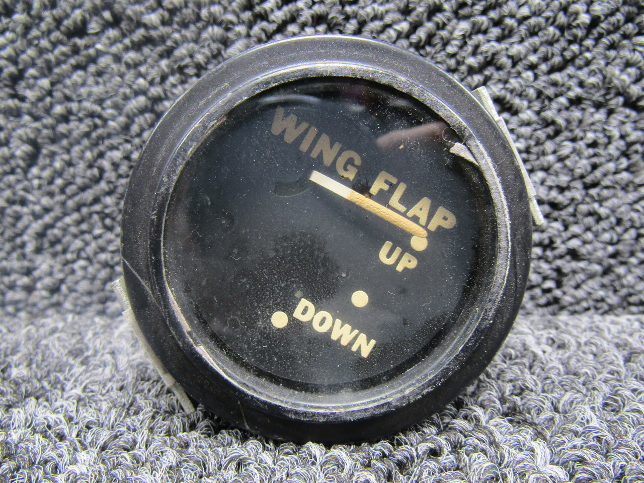 1518027 Piper Aviation Wing Flap Indicator