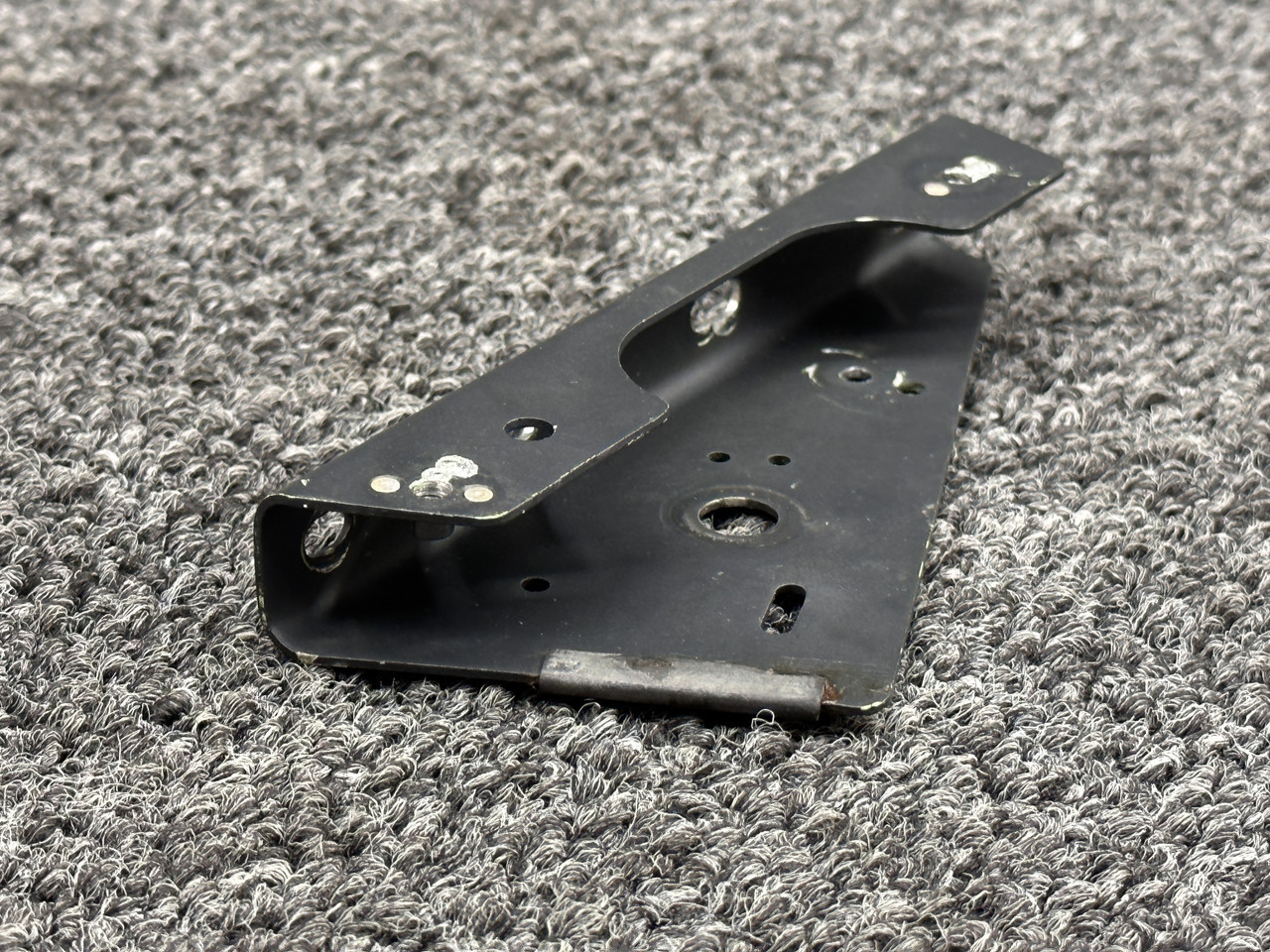 67215-003 Piper PA28-181 LH Quadrant Bracket Assembly