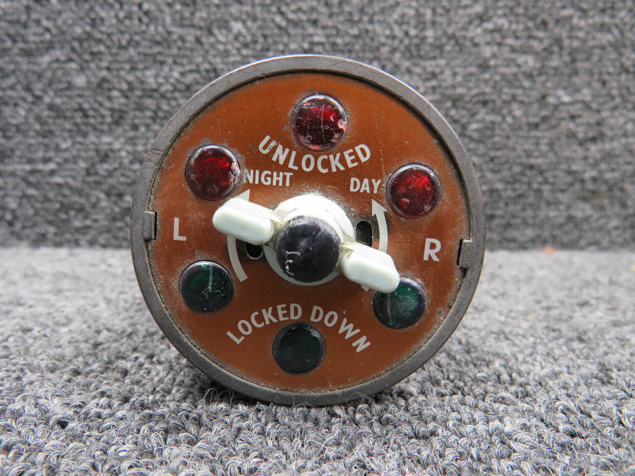 1050 Series Dowty Bronze Face Undercarriage Position Indicator Assembly