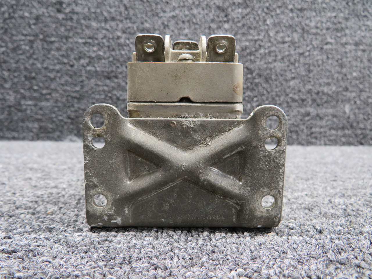 9330-4026 Leach Relay (Corroded) (Core)