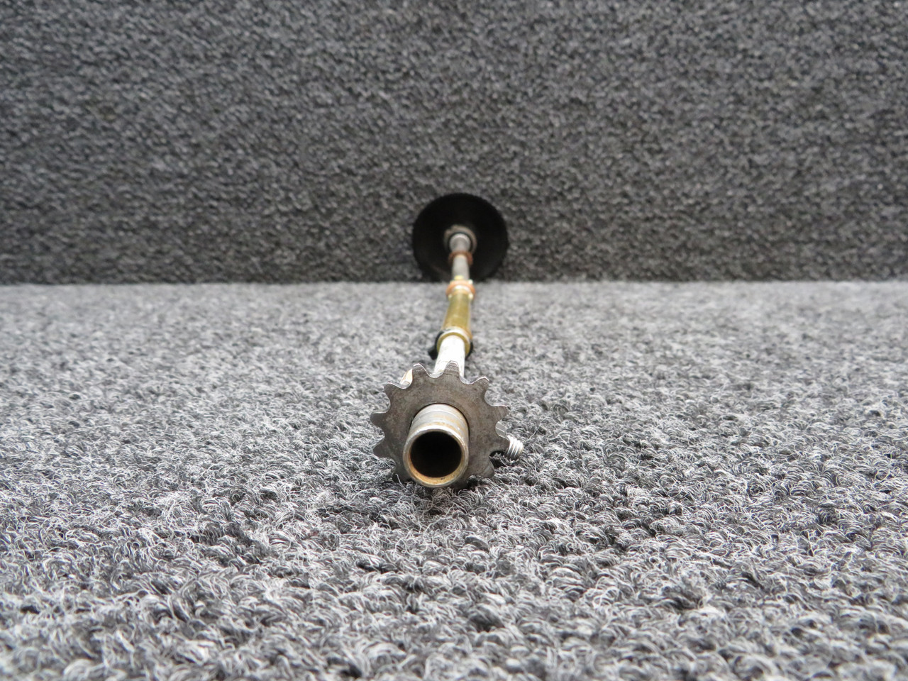 50-524124, 95-324006-71 Beechcraft 58 Aileron Trim Control Knob and ...