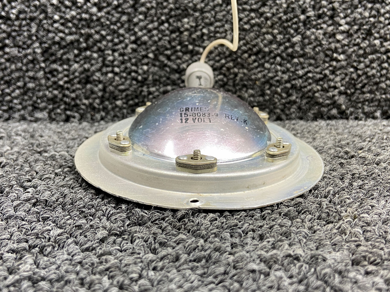 15-0083-9 (Use: 472-908) Grimes Light Assembly (12 Volts)