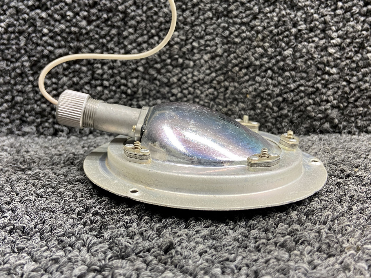 15-0083-9 (Use: 472-908) Grimes Light Assembly (12 Volts)