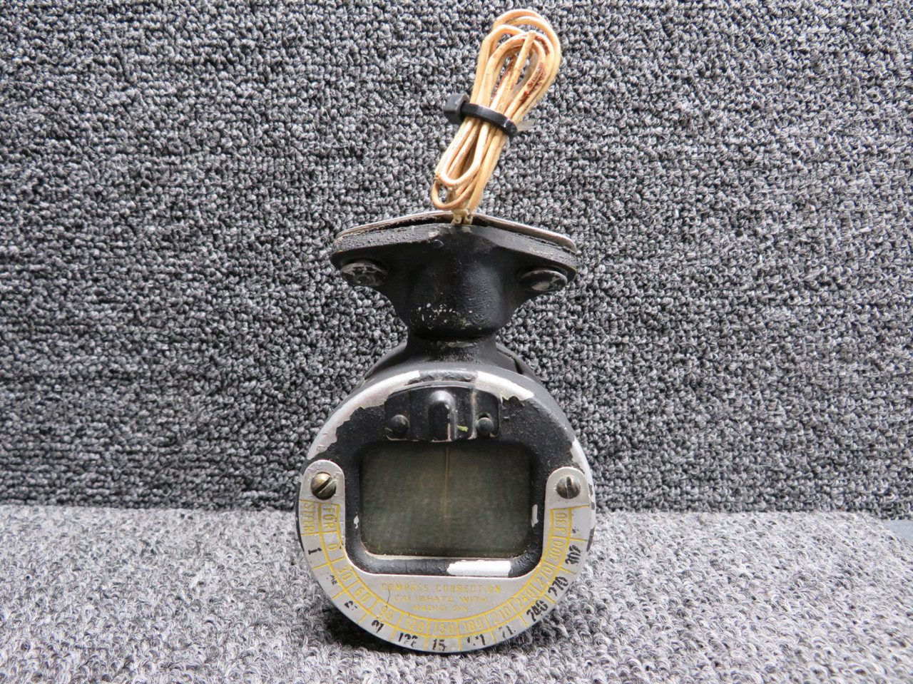 Windshield Mounted Compass Indicator Lighted Triangle Mountno Fluid