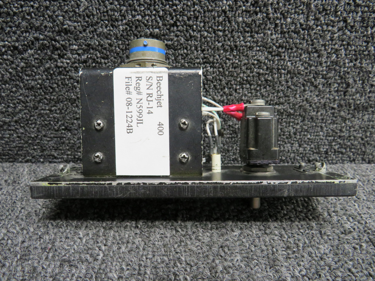 Beechcraft 400 Fuselage Tank Fill System Panel Switch Unit (No Data Plate)