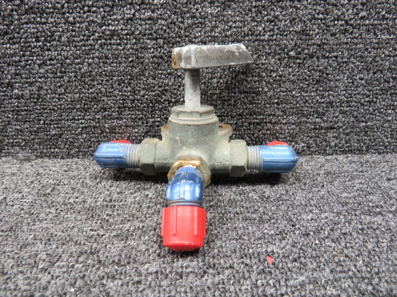 X670401 Grumman AA-1 Flight Fuel Selector Valve Assembly With A Handle