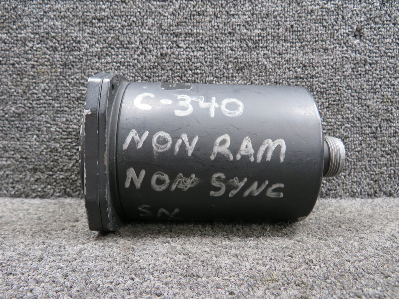 Cessna Tachometer Dual Indicator Assembly