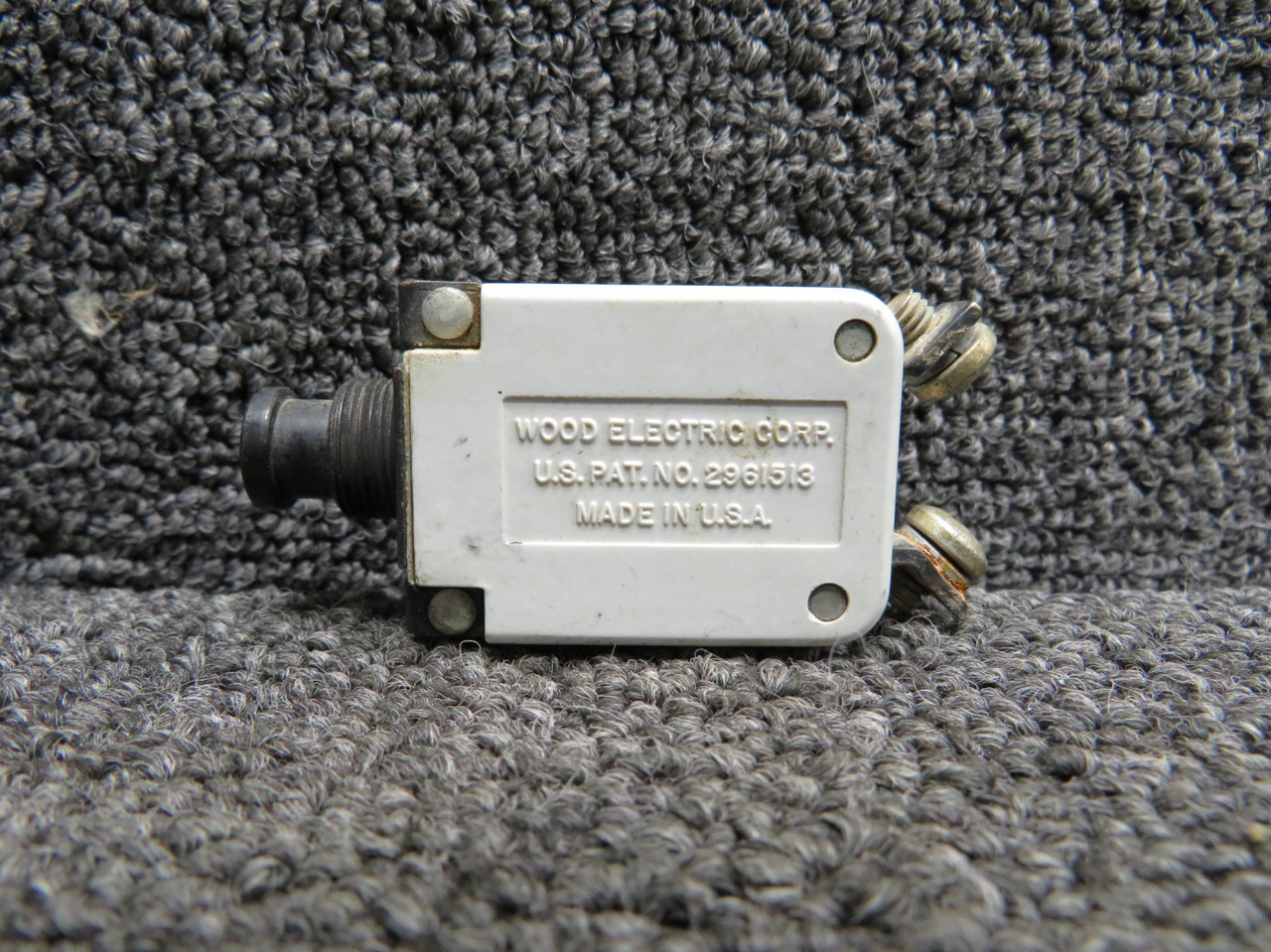 MS25244-5 (Alternate: 105-205-101) Wood Electric Push Circuit Breaker