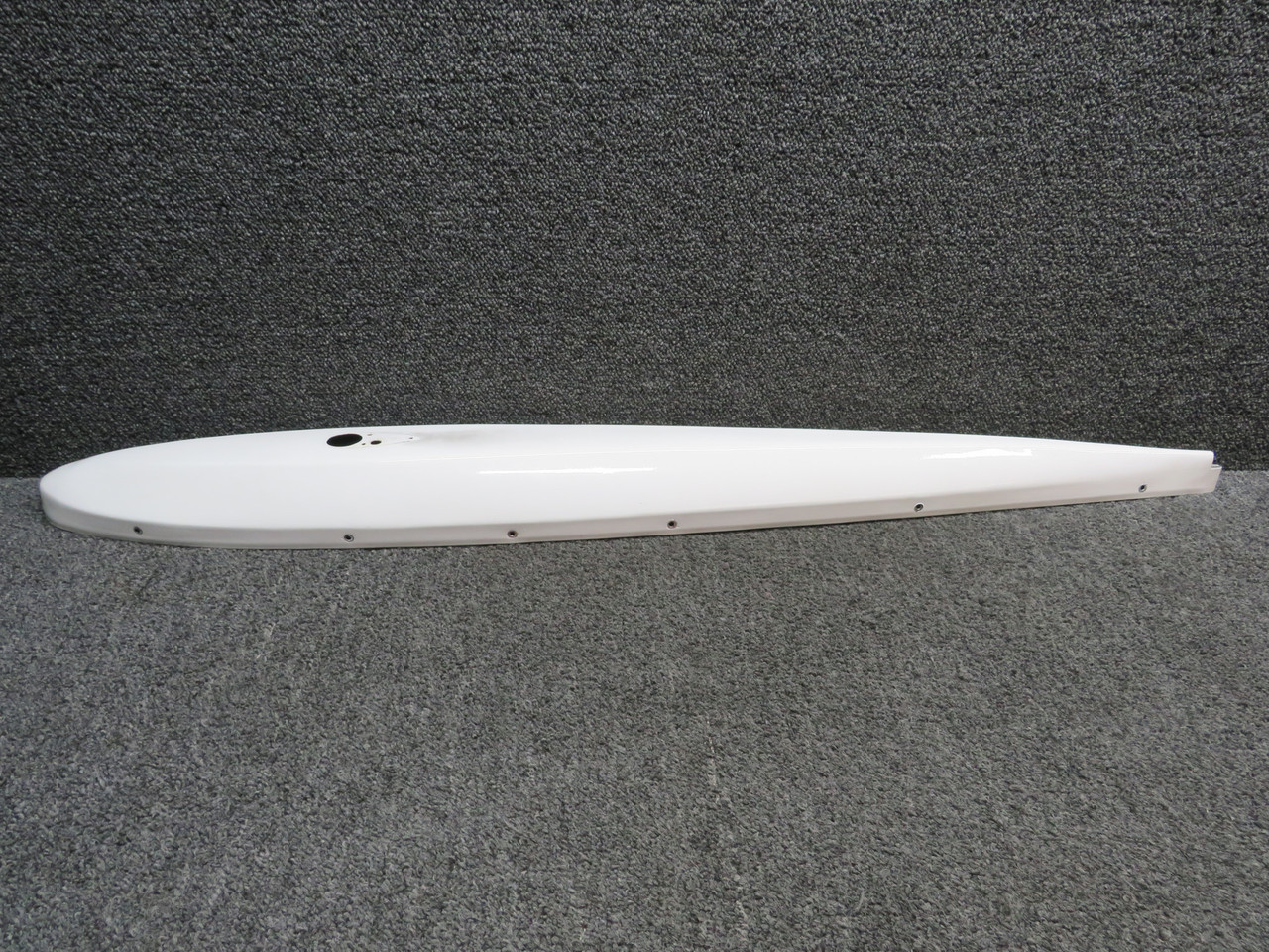 2520007-200 Cessna T303 LH Wing Tip Assembly