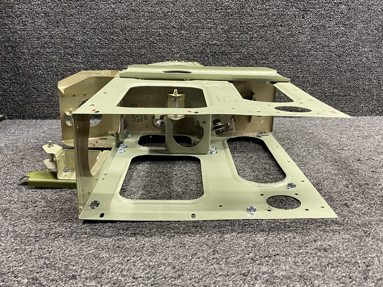 46F40A010-001 Piper M600 Center Console Structure Assembly For Sale