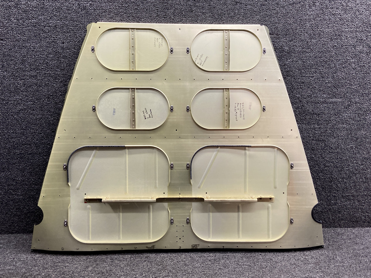 82630-002, 82631-002 Piper M600 Aft Baggage Floor Panel with Panels For ...