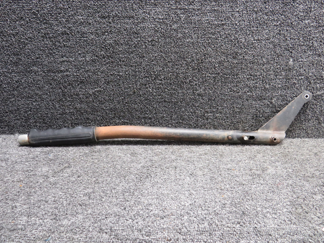 63782-004 Piper PA28-140 Flap Control Handle Unit