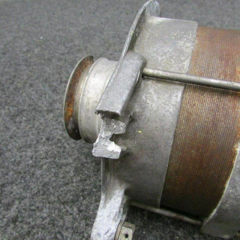 ES4039LS Lycoming TIO-540-AE2A Electrosystem Alternator Assy (28V) (CORE)