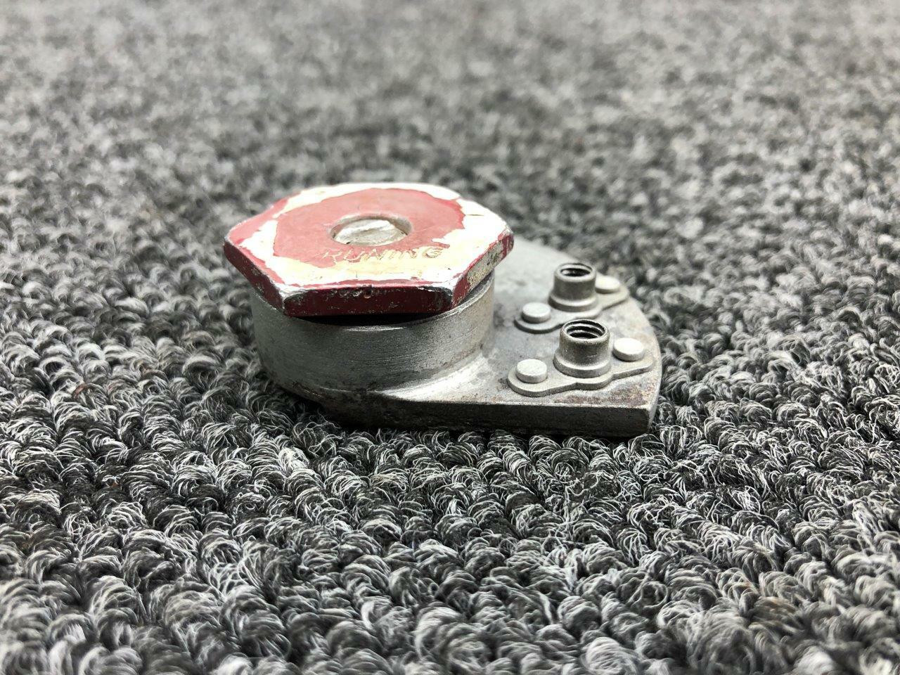 5712-38 (WEU: 971D) Cessna 421B Wing Tip Fuel Drain Assembly