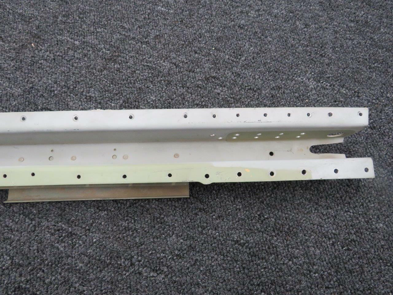 0711605-14 Cessna 182T Carry Thru Spar Assembly