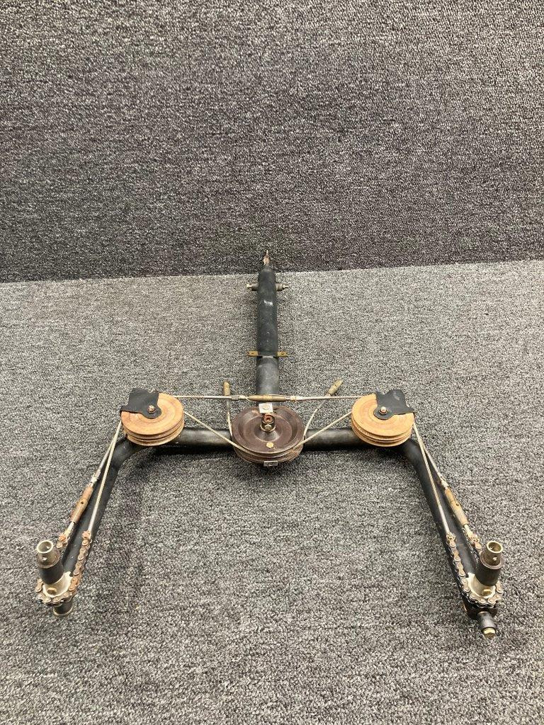 0560006-6 Cessna 172L Control Yoke Assembly W/ Pulleys & Cable