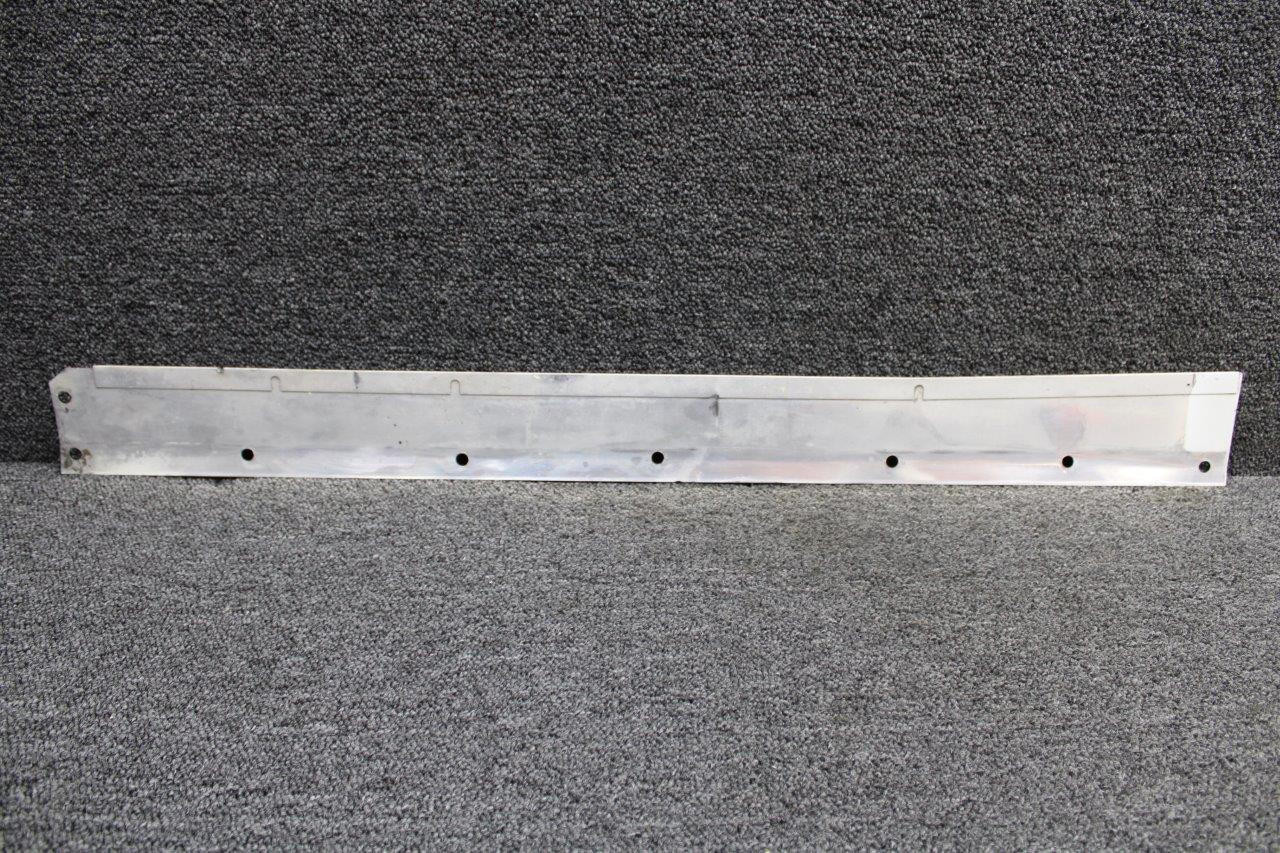 1221105-15 Cessna 210N Wing Fillet Center Lower LH