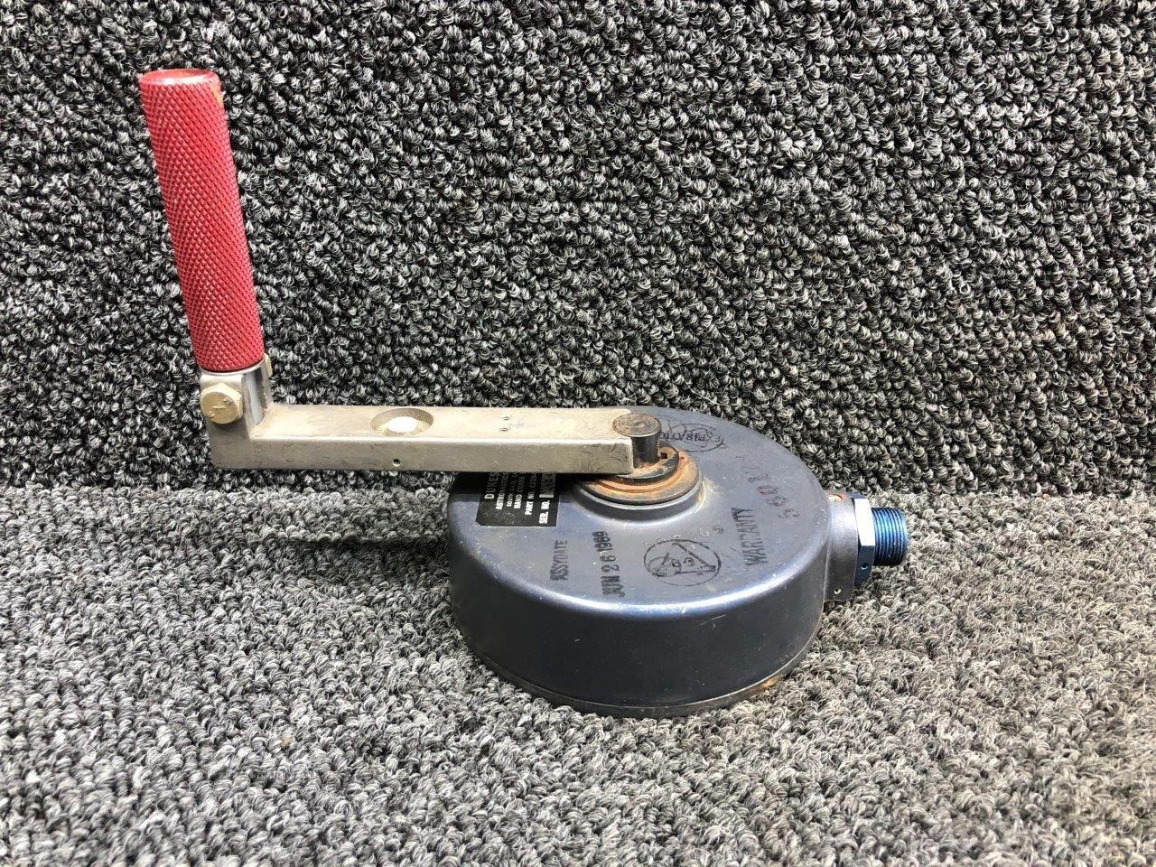 4209-00 Dukes Hand Crank Box Assembly with Handle For Sale