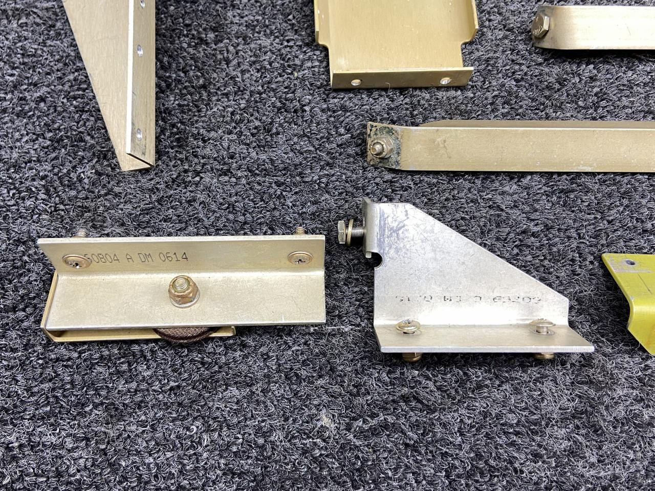 3100 Series S-Tec Autopilot Mounting Bracket Set For Sale