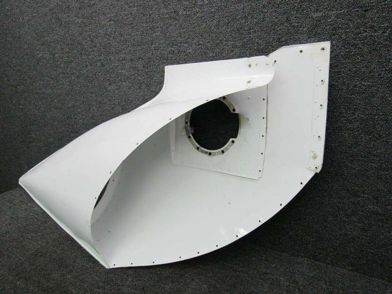 5092301-15 / 0823411-216 / 5023001-200 Cessna 421B RH Complete Wing Tip ...